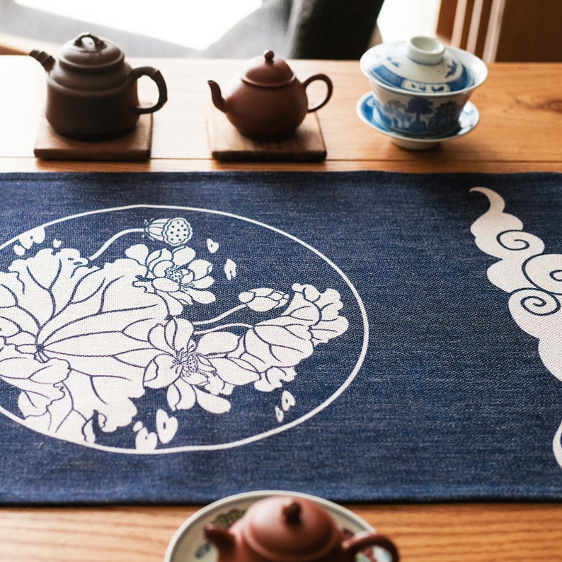 Japanese Indigo Table Runner [Zen] | Table Cloth | Seigaihaya
