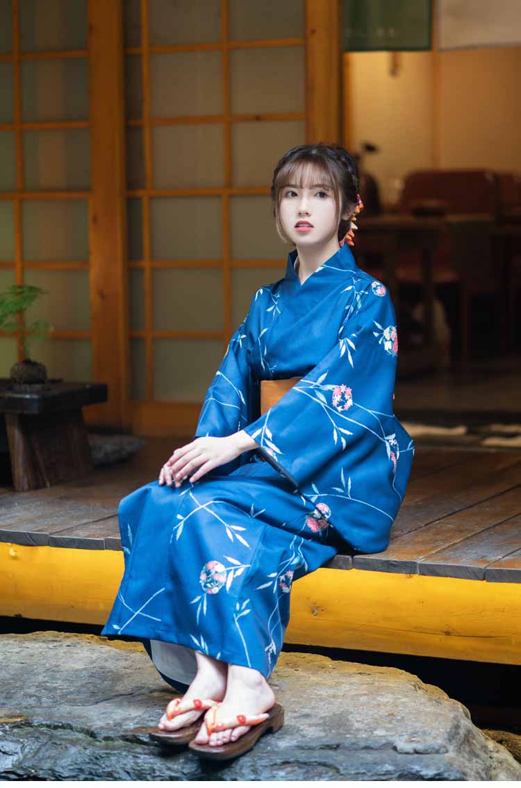 Women Blue Branches Yukata Robe | Japanese Kimono & Home Shop – Seigaihaya