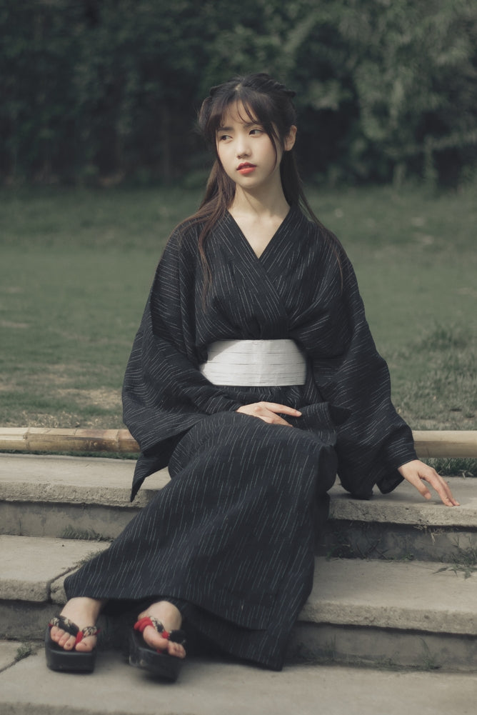 Women Classic Black Yukata and Obi Belt Set | Japanese Clothing Shop ...
